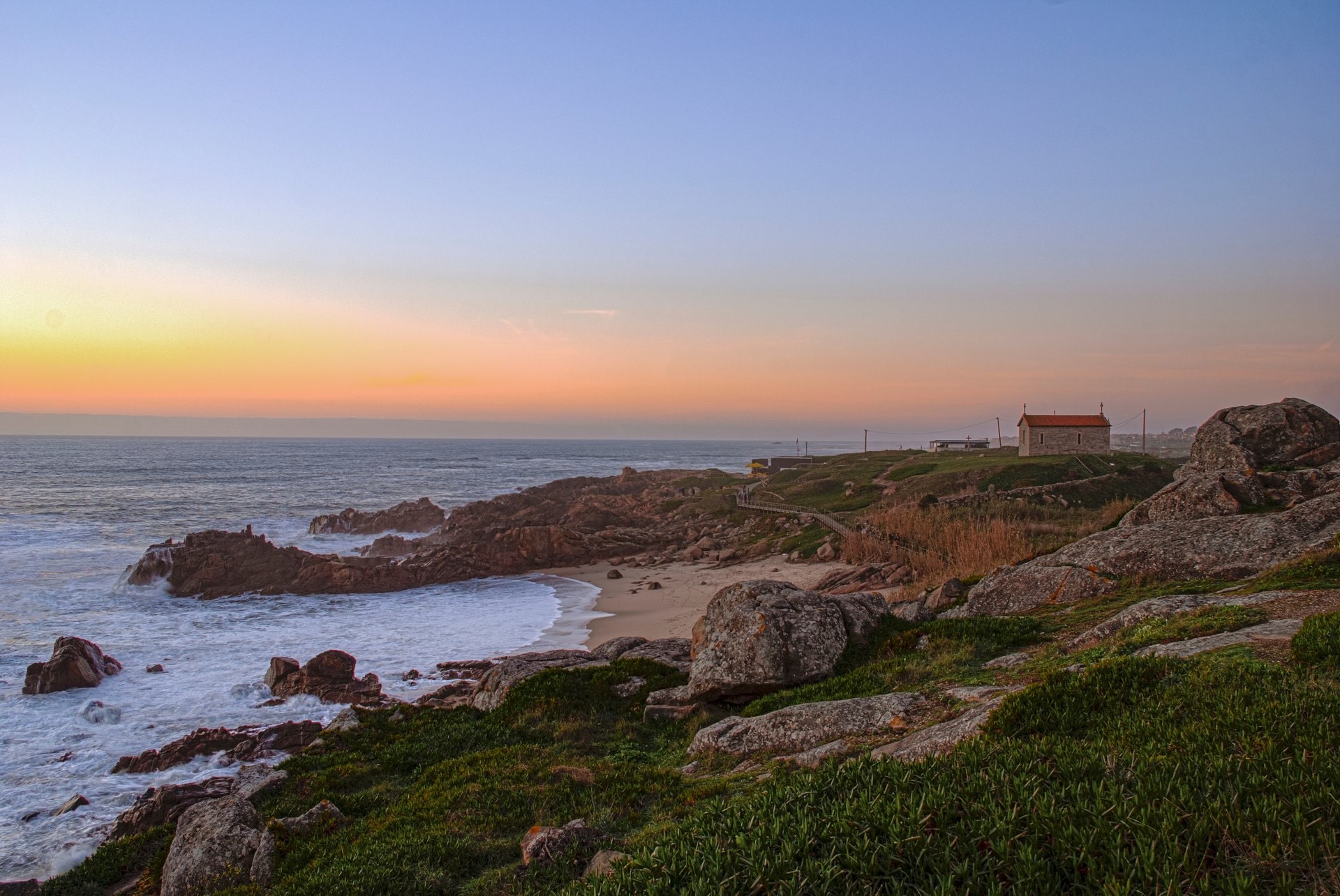 17 Best Beaches in Porto, Portugal | Celebrity Cruises