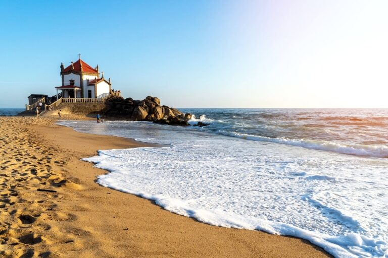 17 Best Beaches in Porto, Portugal | Celebrity Cruises
