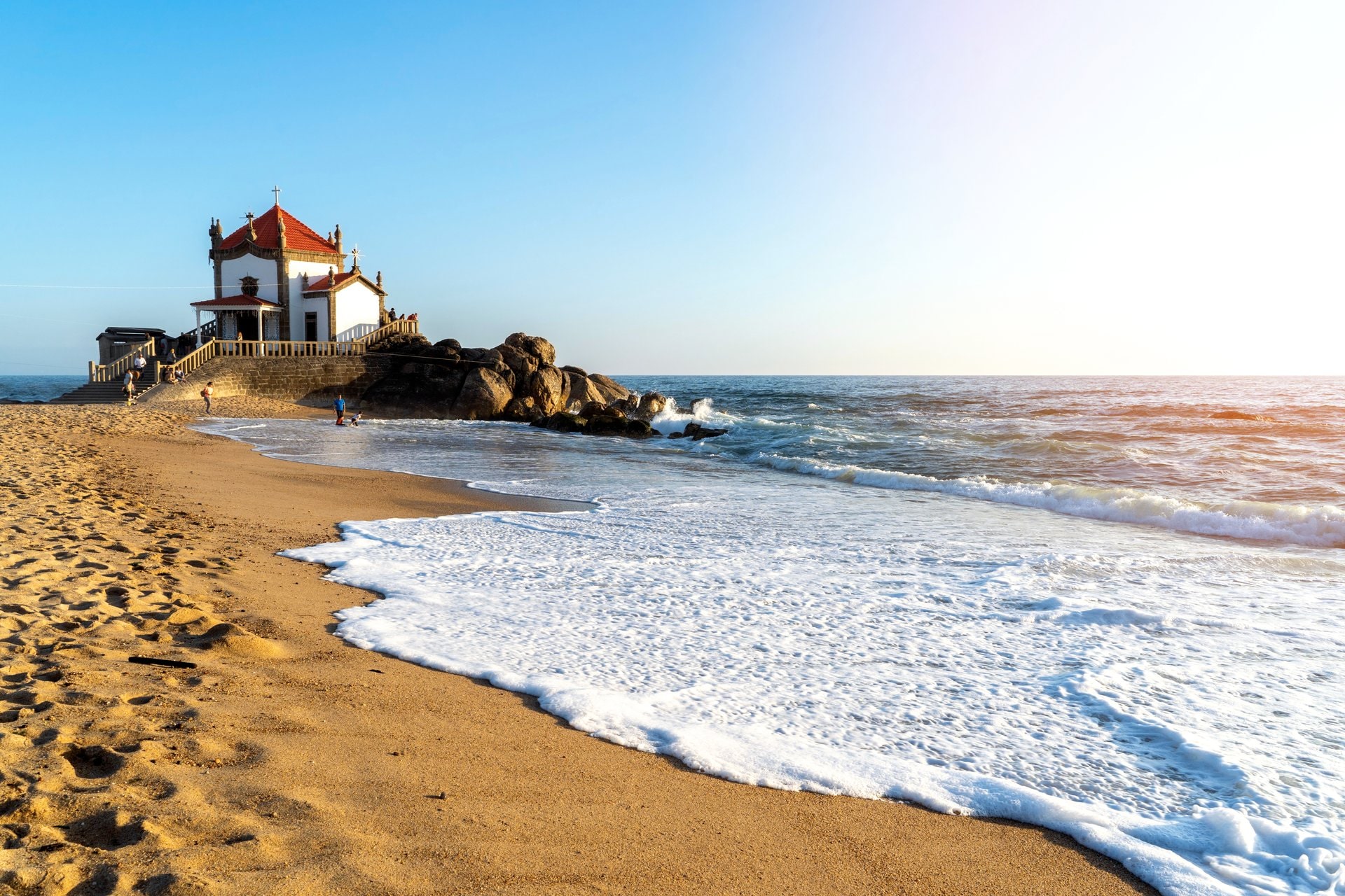 17 Best Beaches in Porto, Portugal | Celebrity Cruises