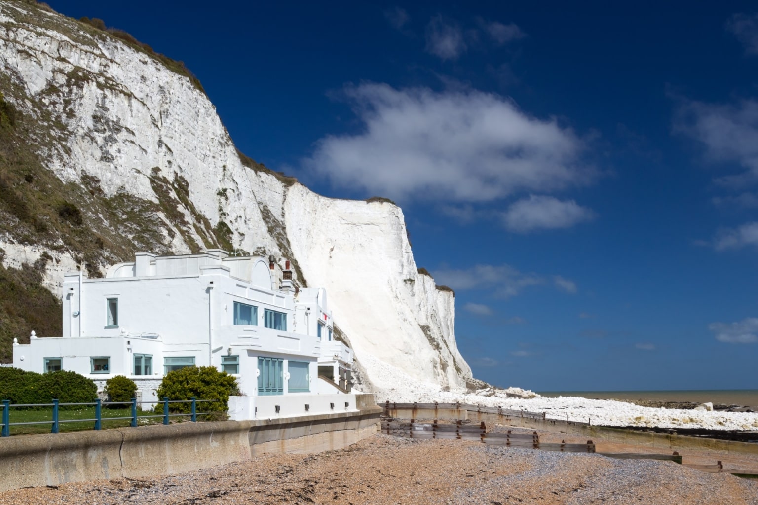 An Insider's Guide to Dover, England | Celebrity Cruises