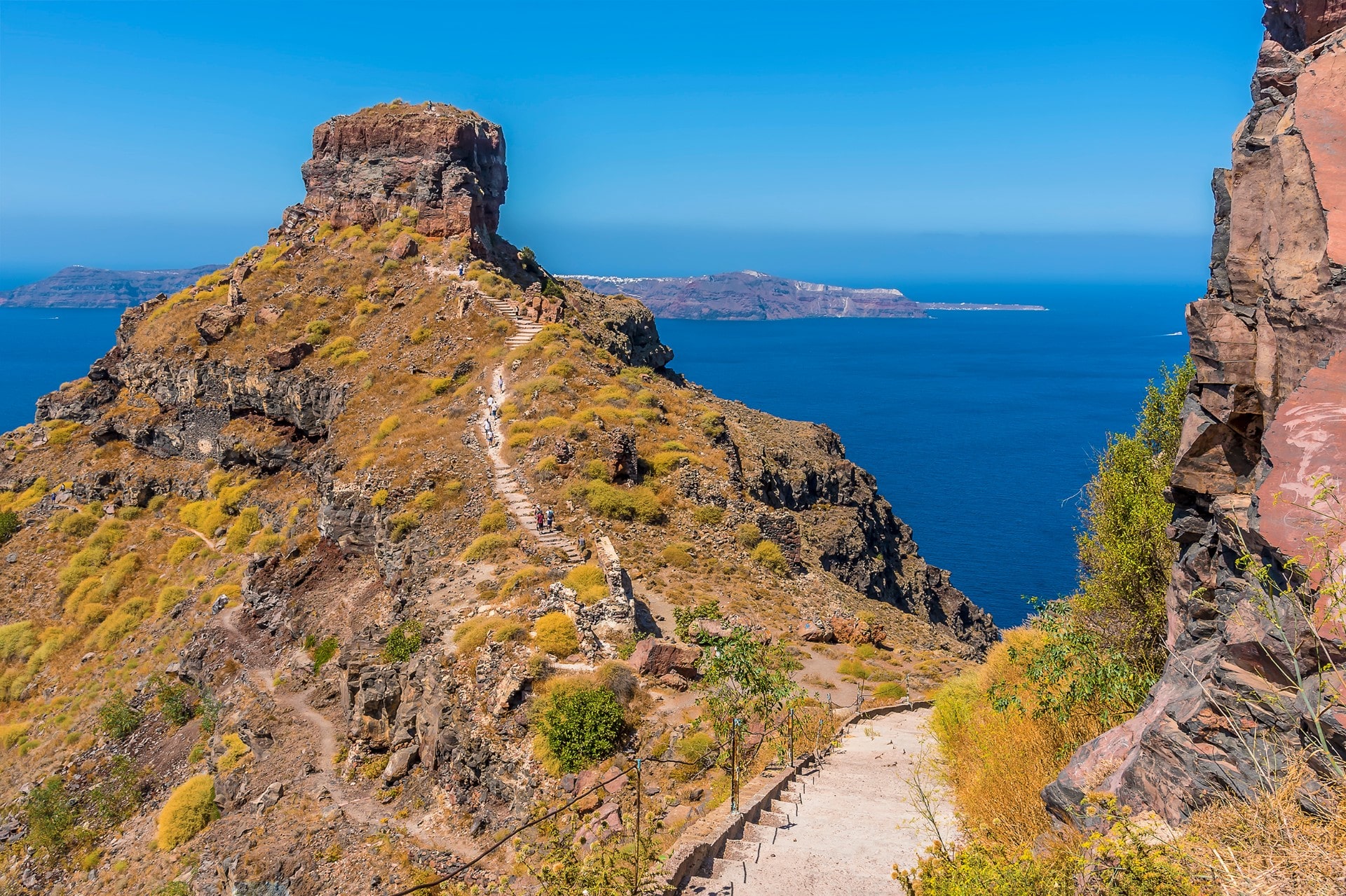 13 Best Places to Go Hiking in Greece | Celebrity Cruises