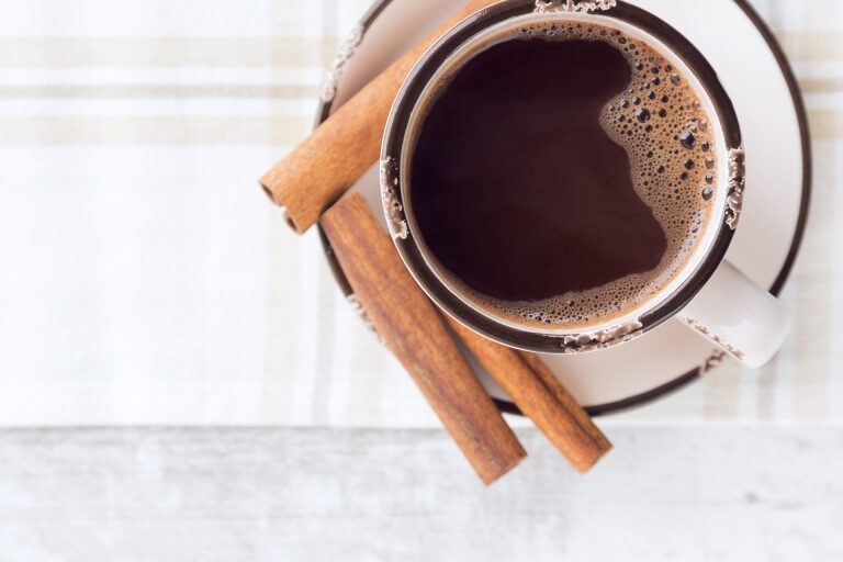 The Ultimate St. Lucia Food Guide | Celebrity Cruises