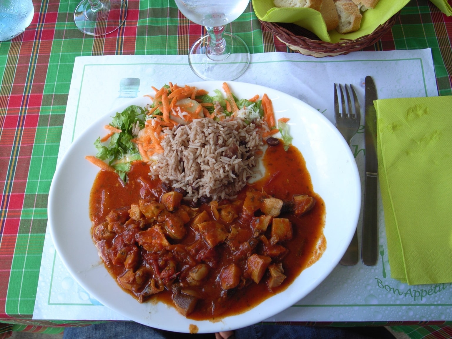 The Ultimate St. Lucia Food Guide | Celebrity Cruises