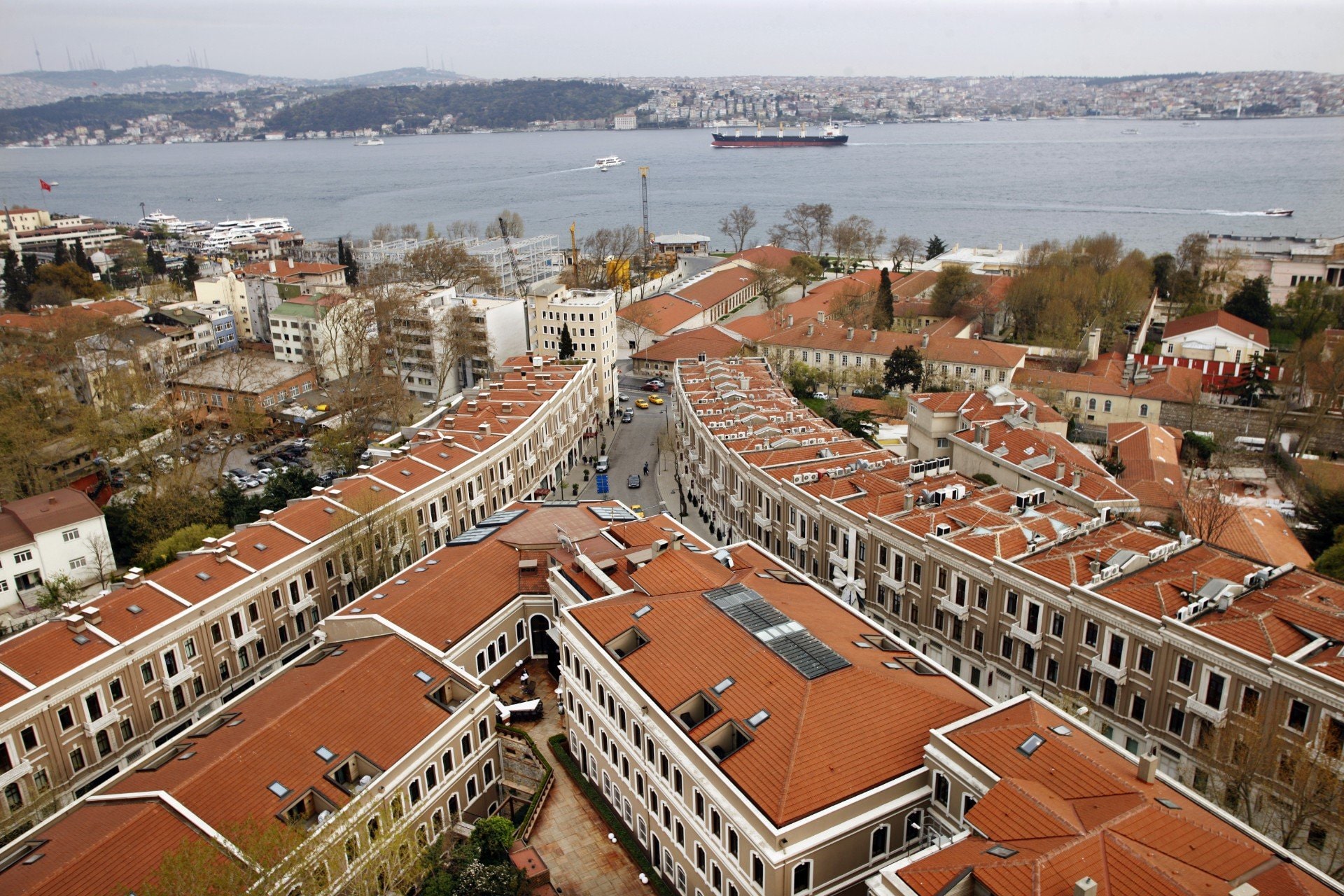 10 Best Neighborhoods in Istanbul to Explore | Celebrity Cruises