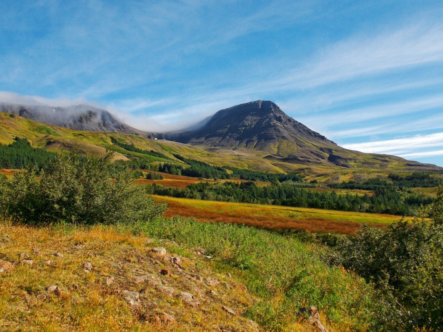 13 Gorgeous Mountains in Iceland to See | Celebrity Cruises