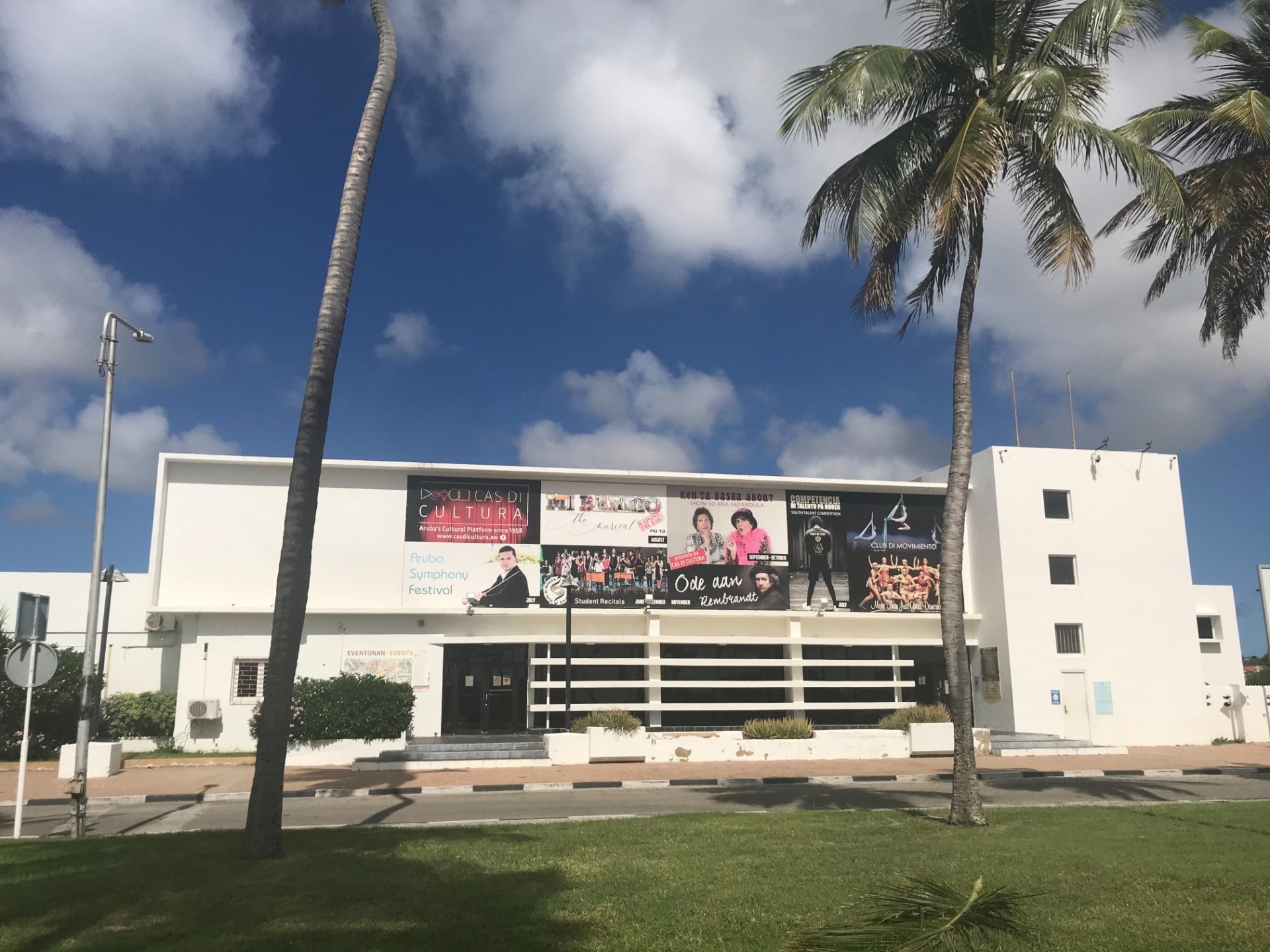 14 Best Places to Visit in Aruba | Celebrity Cruises