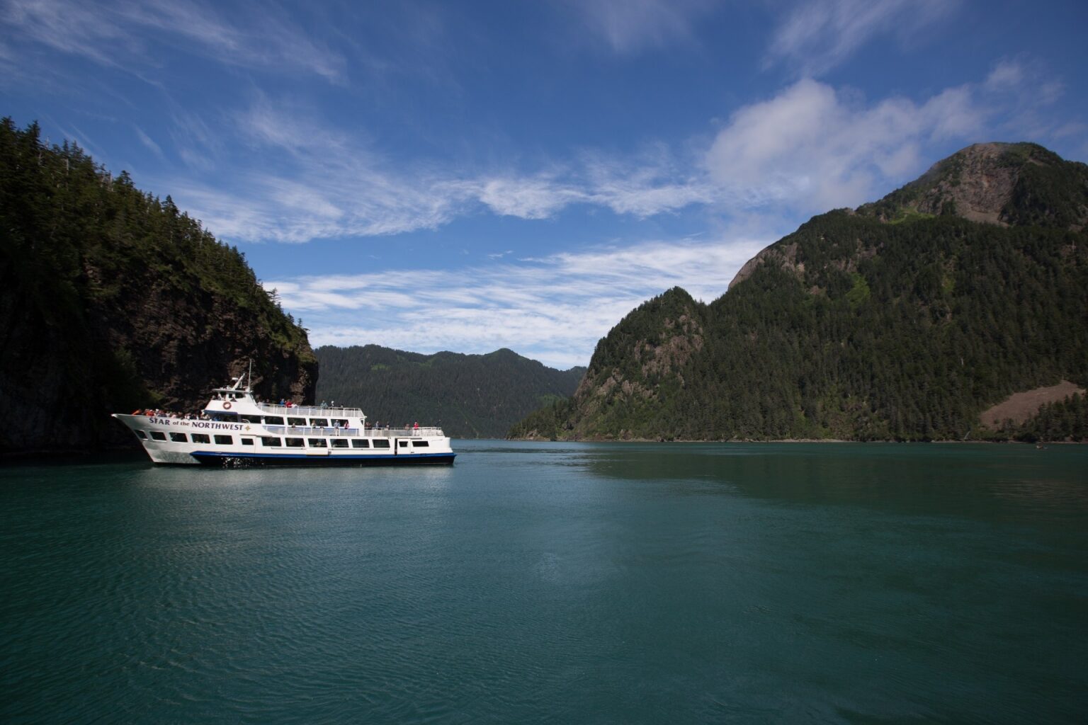 20 Most Beautiful Lakes in the World | Celebrity Cruises