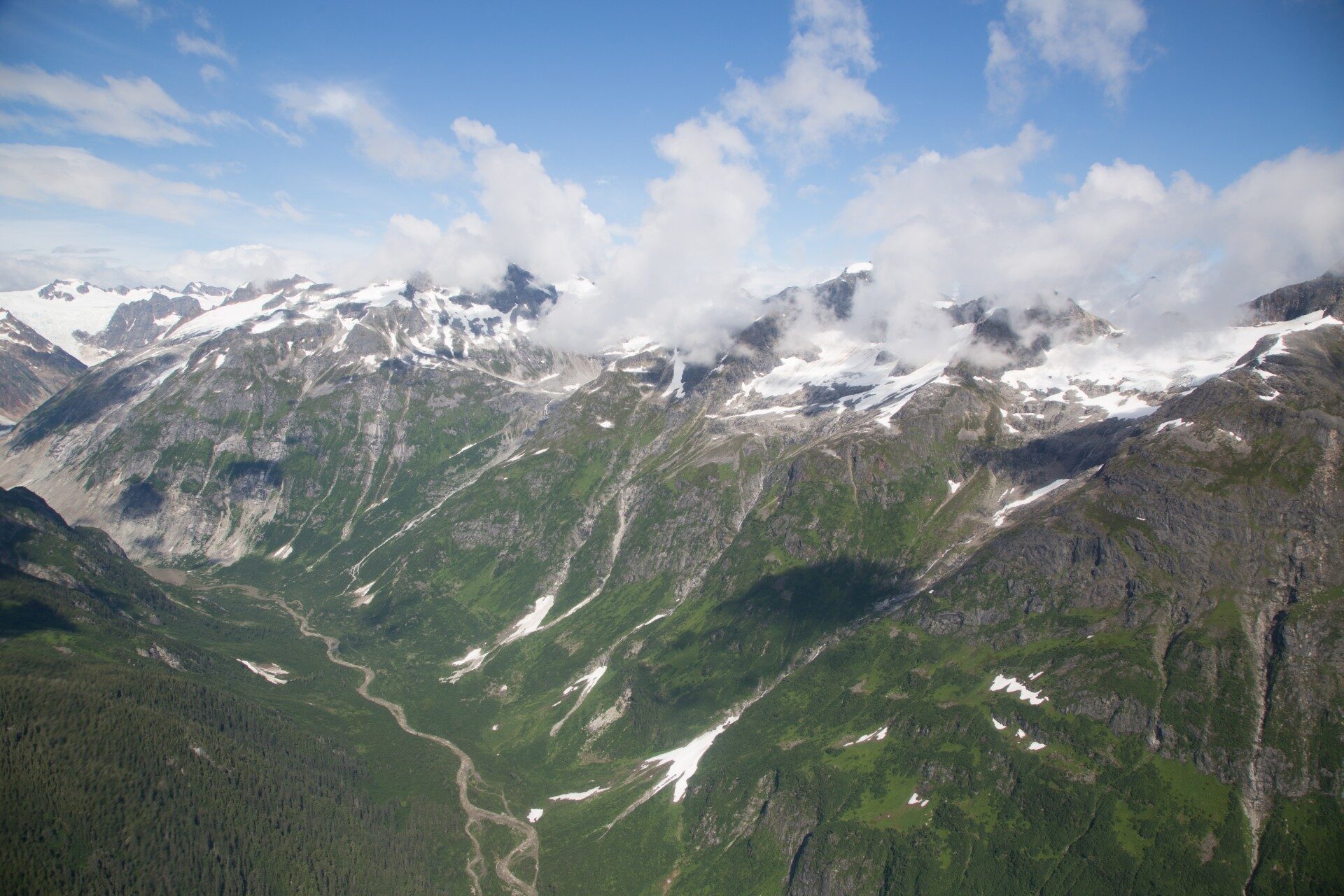 8 Best Places to Go Flightseeing in Alaska | Celebrity Cruises
