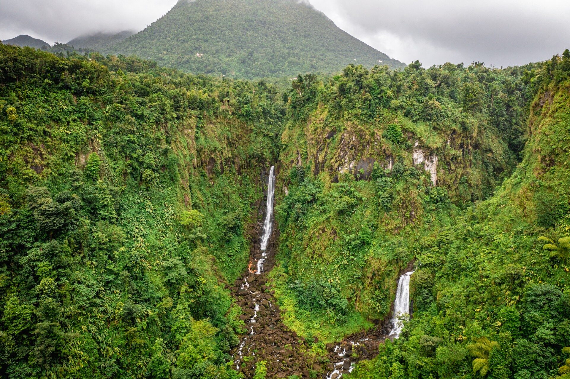 15 Stunning Caribbean Waterfalls to Visit | Celebrity Cruises