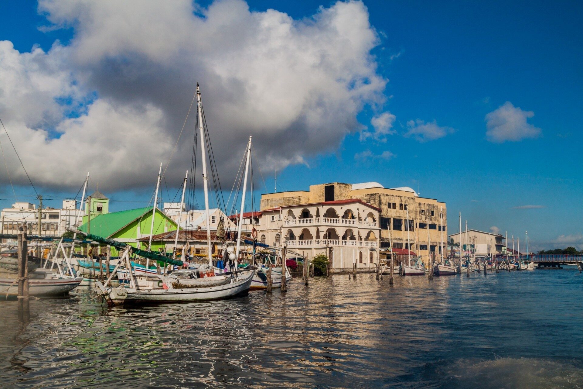 Insider's Guide to Belize City | Celebrity Cruises