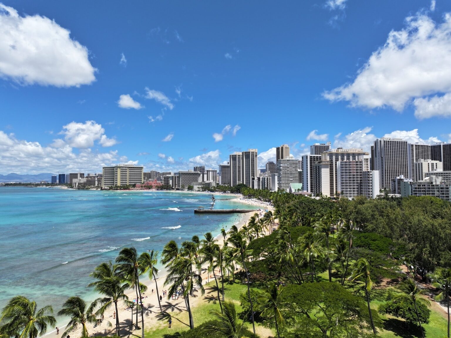 12 Best Beaches in Honolulu | Celebrity Cruises