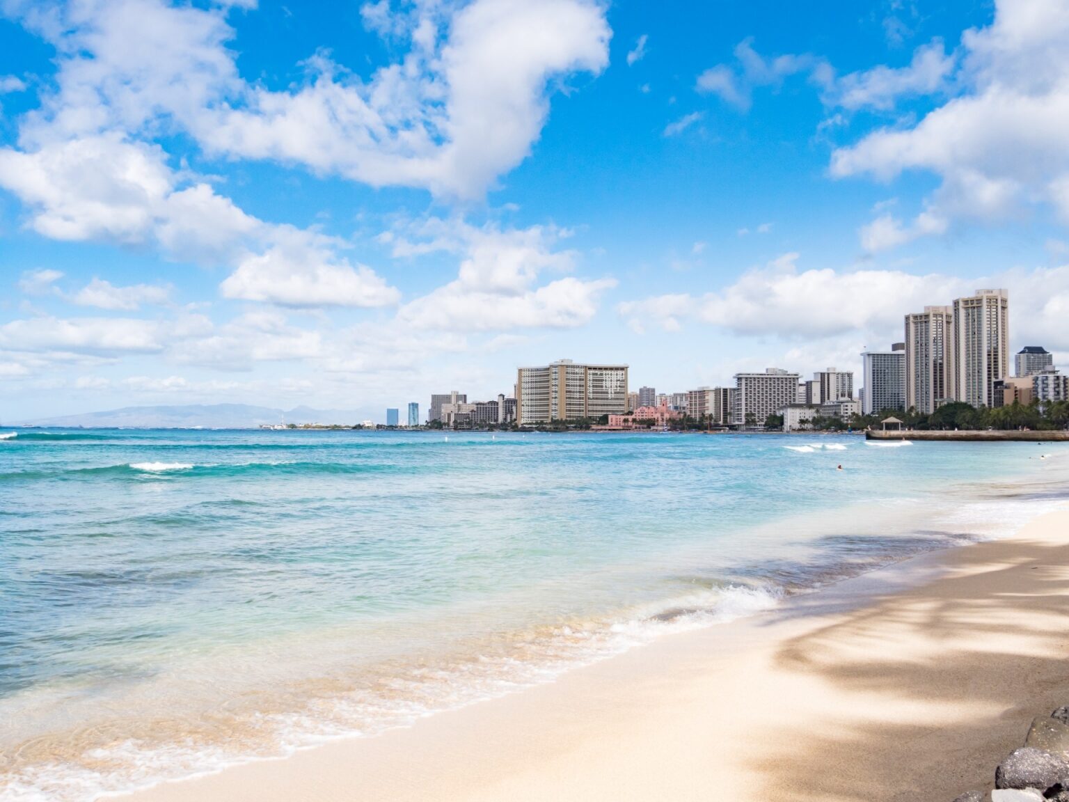 12 Best Beaches in Honolulu | Celebrity Cruises