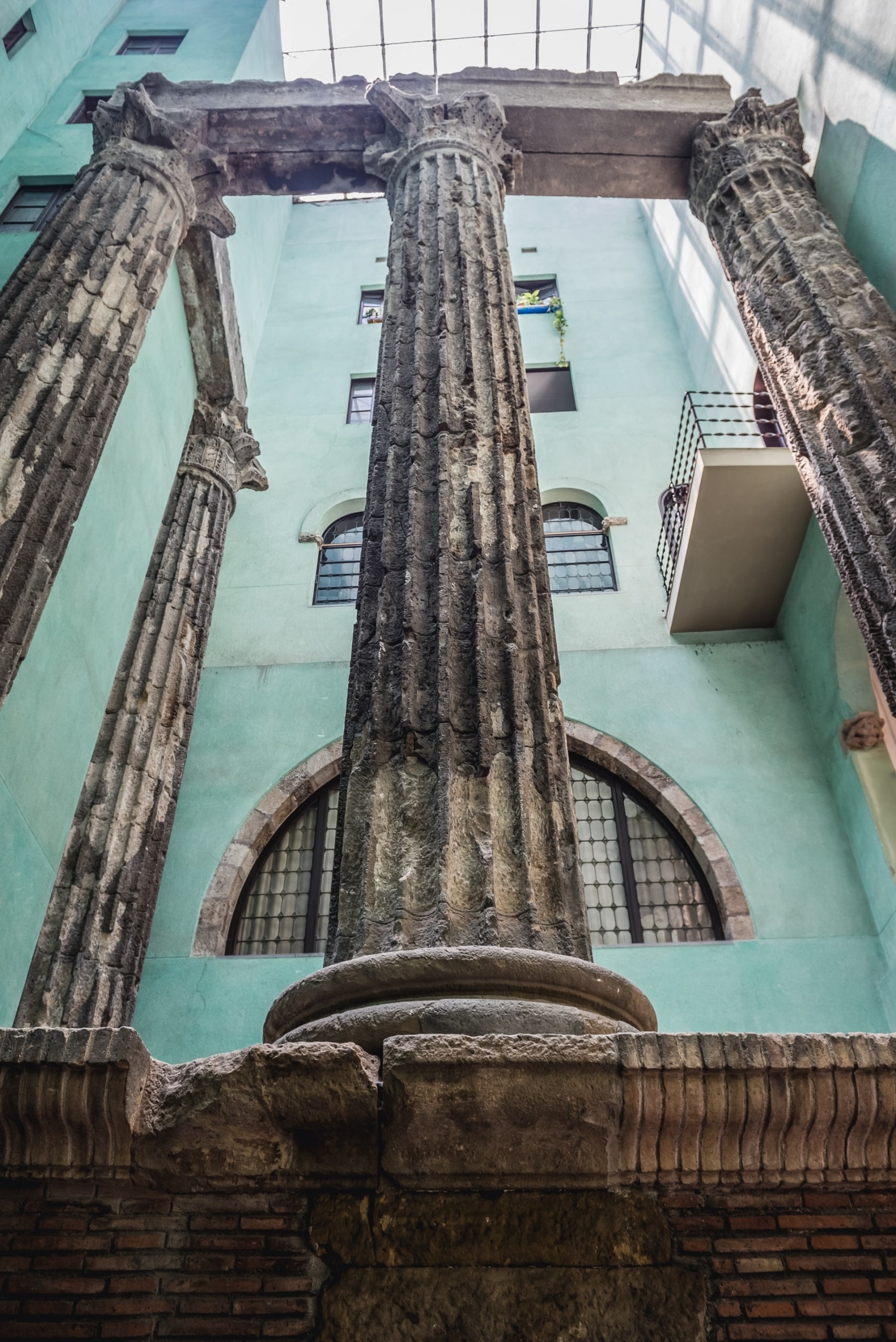 Insider's Guide to Barcelona's Gothic Quarter | Celebrity Cruises