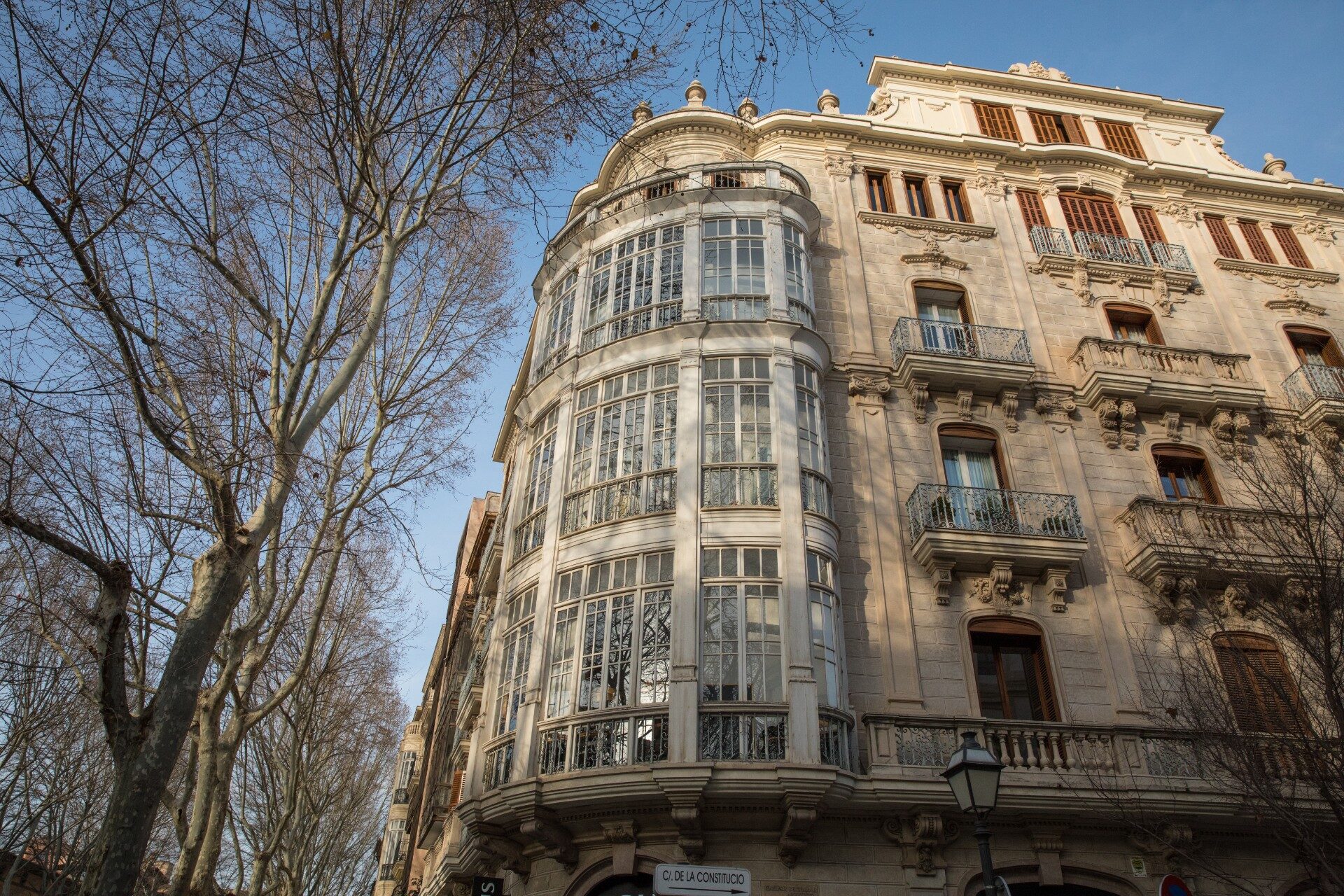 Insider's Guide to Old Town Palma, Mallorca | Celebrity Cruises