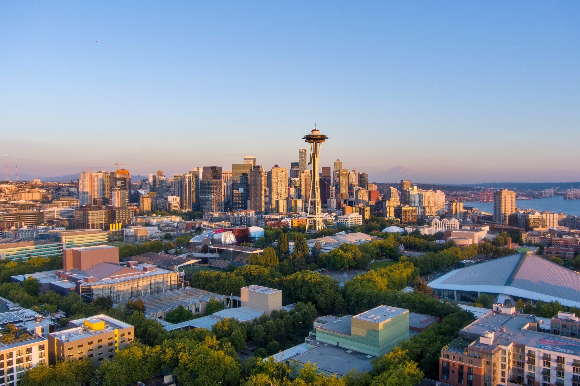 When Is the Best Time to Visit Seattle? | Celebrity Cruises