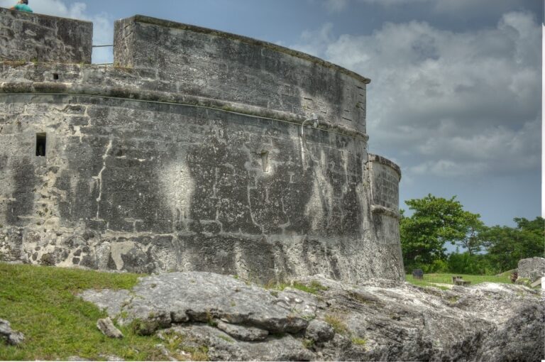 What Are the Bahamas Known For? | Celebrity Cruises
