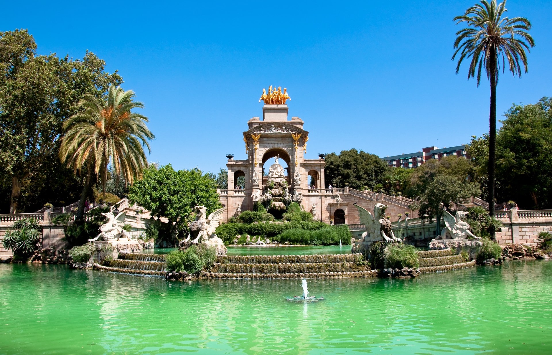 12 Beautiful Parks & Gardens in Barcelona | Celebrity Cruises