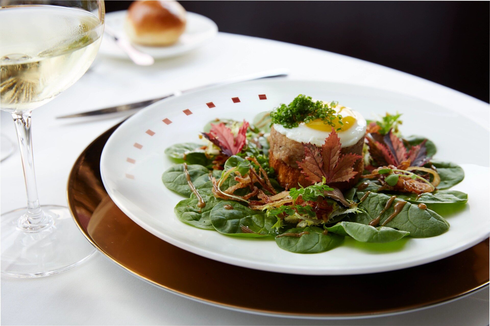 A Traveler’s Guide to Staying Healthy & Eating Nutritious Meals on ...