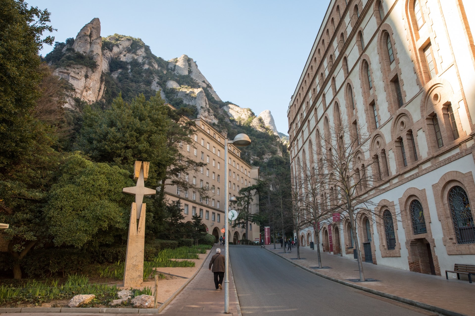 Montserrat Day Trip From Barcelona: Everything You Need to Know ...