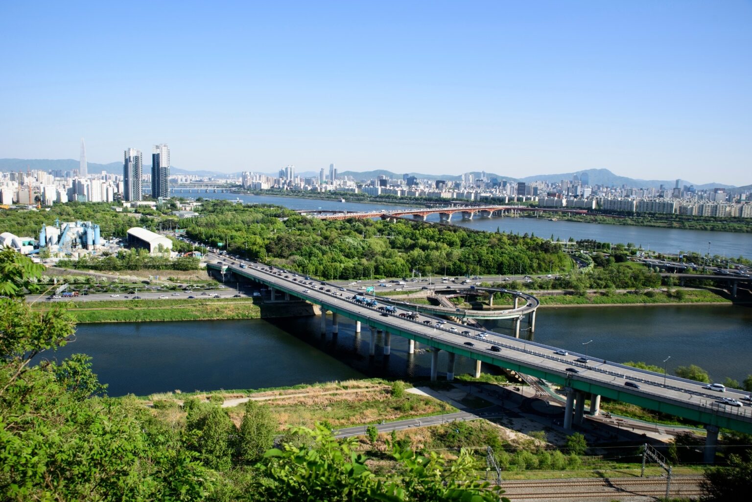 Insider's Guide to Seongsu-dong | Celebrity Cruises