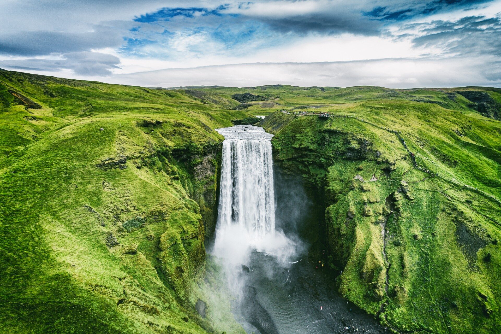 20 Famous Natural Landmarks Around the World | Celebrity Cruises