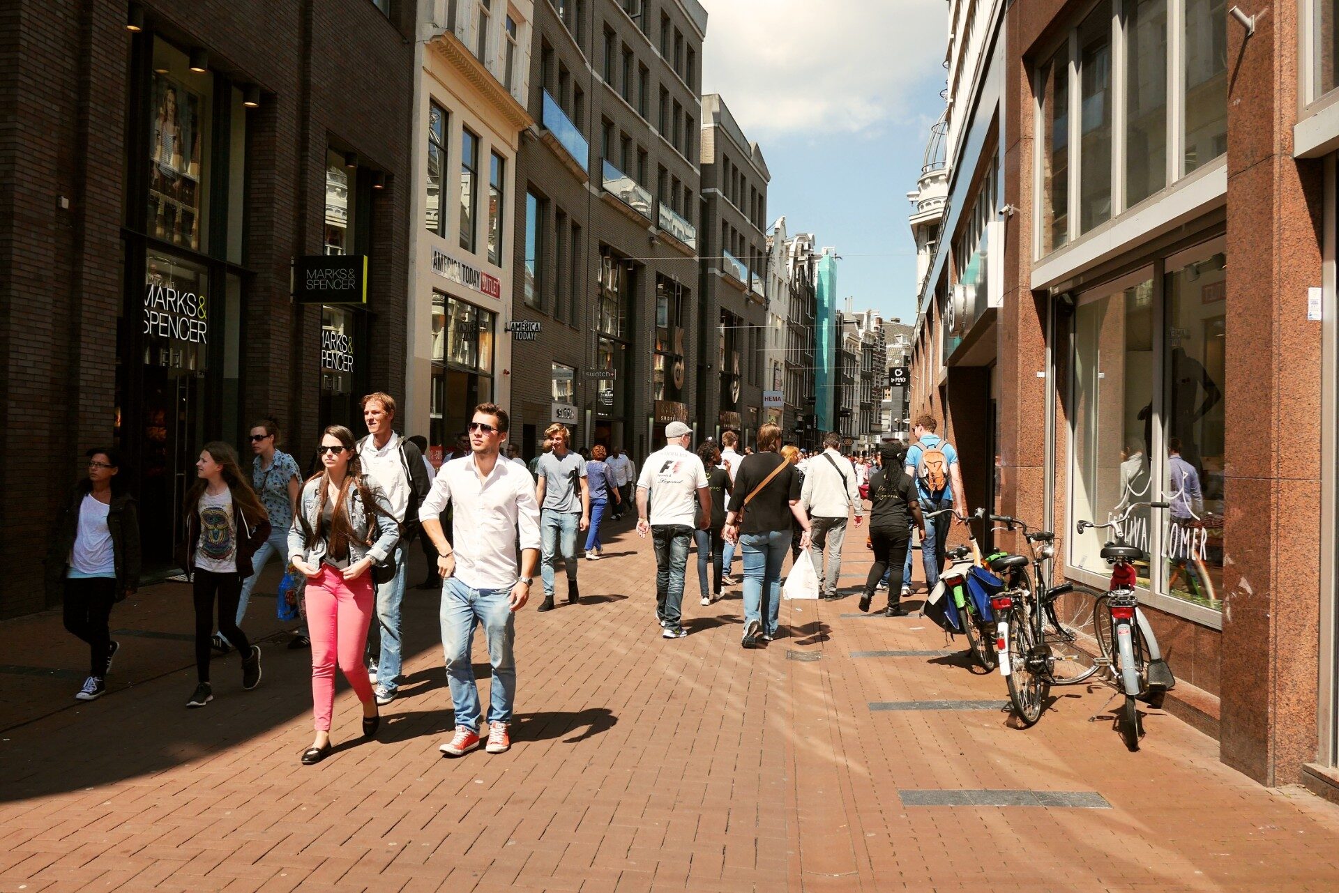 The Ultimate Guide to Shopping in Amsterdam: Where to Go & What to Buy