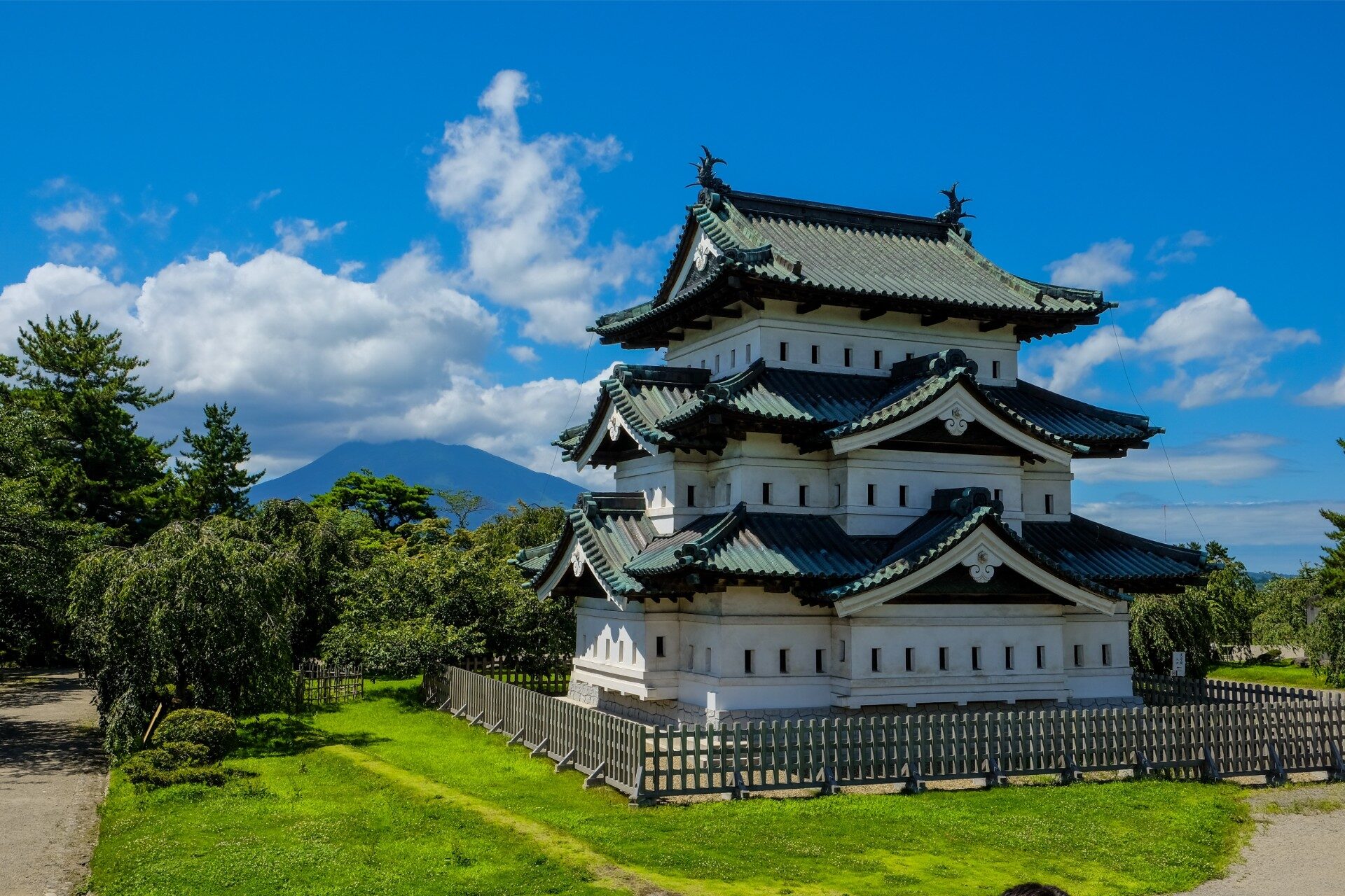 Top 20 Must-Visit Historical Sites in Japan