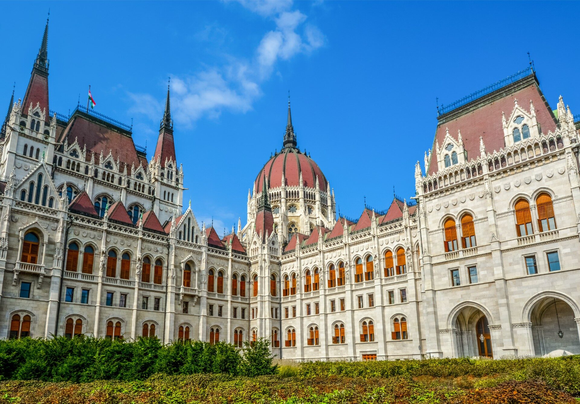 Budapest Architecture: From Gothic to Art Nouveau Masterpieces ...