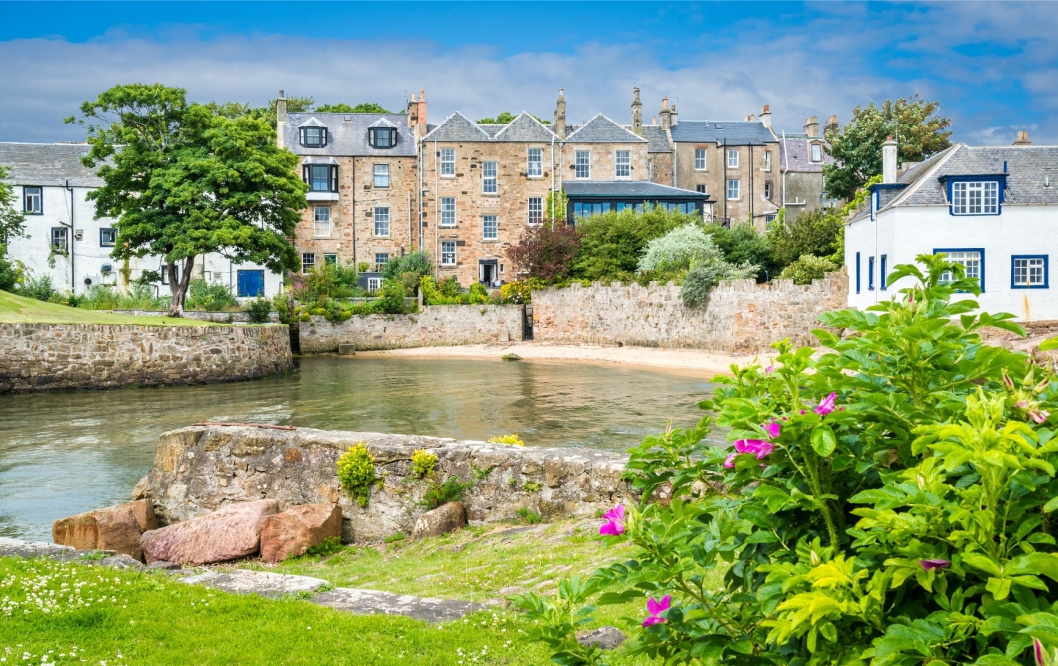11 Beautiful Small Towns in Scotland | Celebrity Cruises