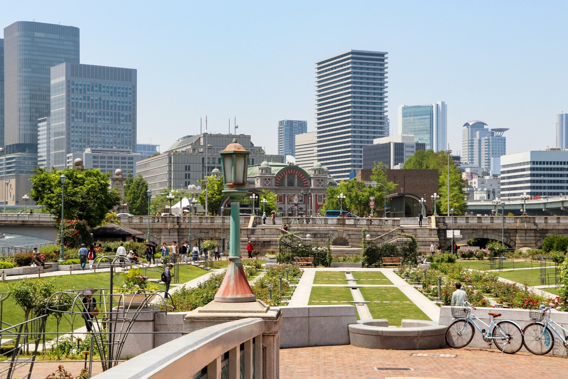 Osaka vs. Tokyo: Which Should You Visit? | Celebrity Cruises