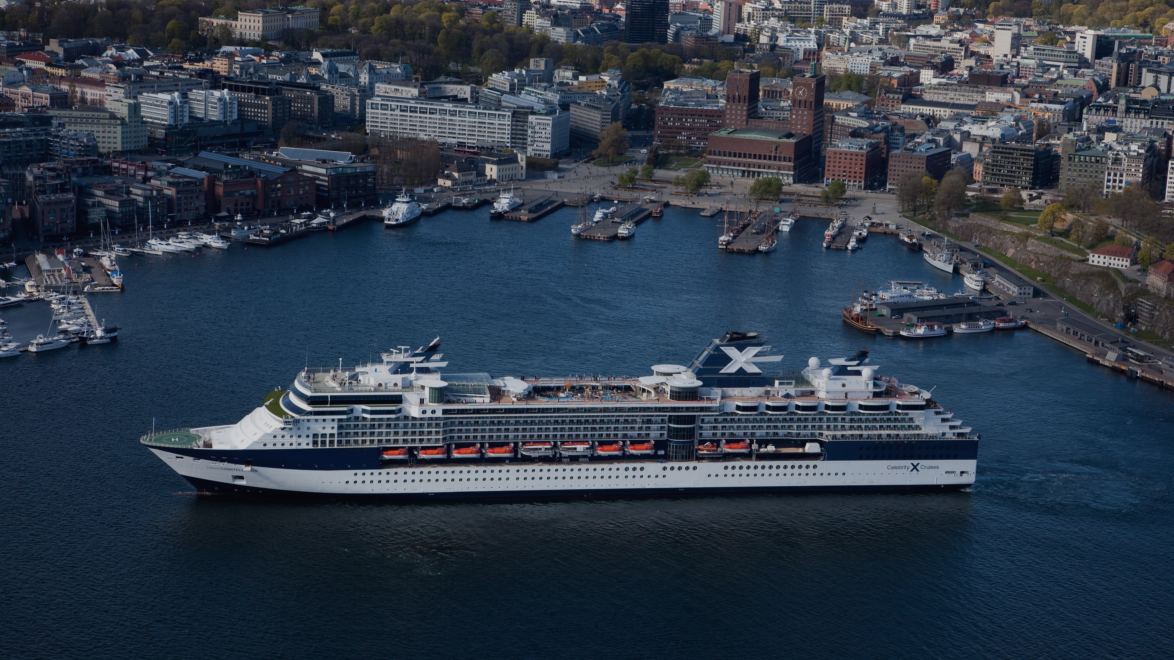 Celebrity Constellation Restaurants & Cafes | Celebrity Cruises